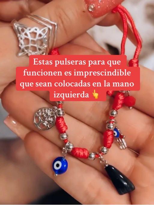 Bracelet with the 7 knots of protection and lucky charms